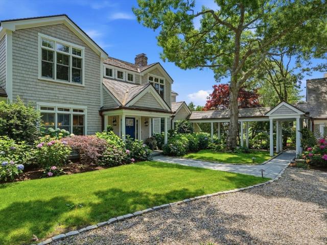 181 Daniels Island Road