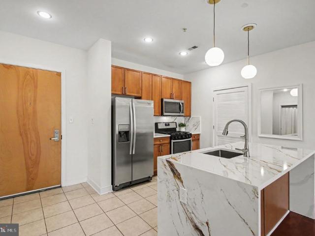181 E Reed Avenue # 201