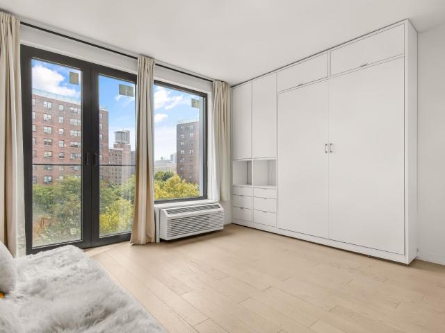 181 East 101st Street, New York, NY