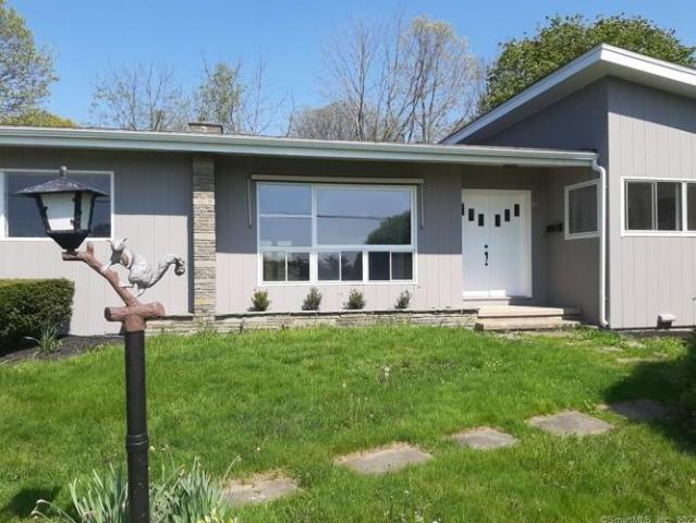 181 Fairlawn Dr, Torrington, CT 06790