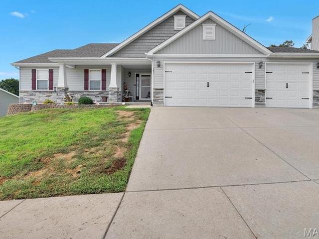 181 Hidden Valley Way, Winfield, MO 63389
