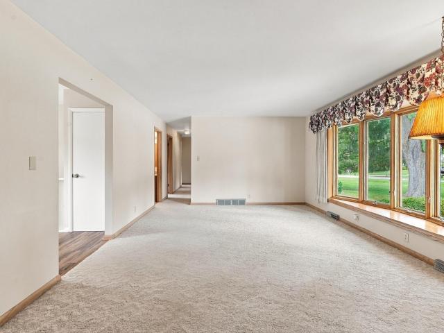 181 Highview Dr