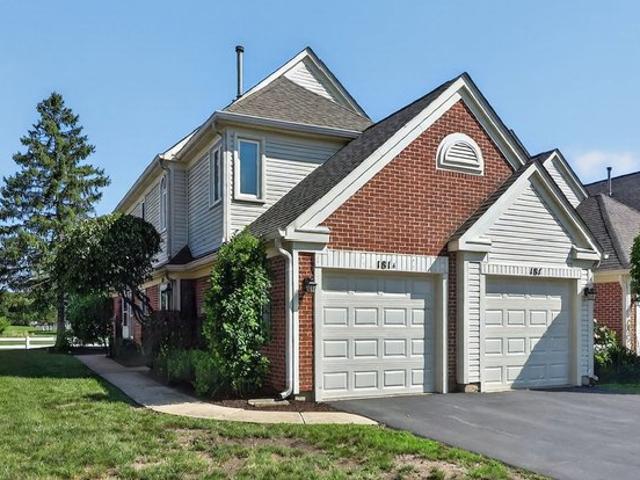 181 Inverness Ct Unit 1, Elk Grove Village, IL 60007