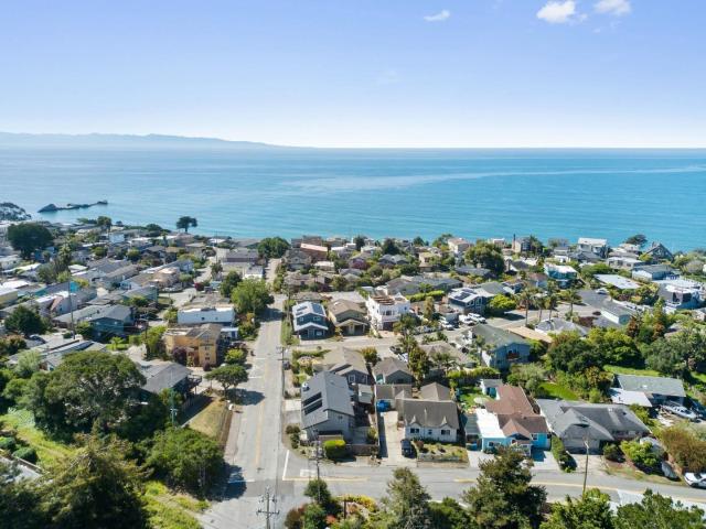 181 Mar Vista Dr, Aptos, CA 95003 | MLS #ML82044