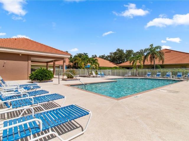 181 Napa Ridge Rd E, Unit 35, Naples, FL 34119 | MLS #226025