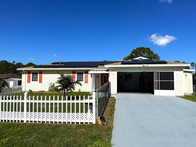 181 San Luis St SW, Palm Bay, FL 32908