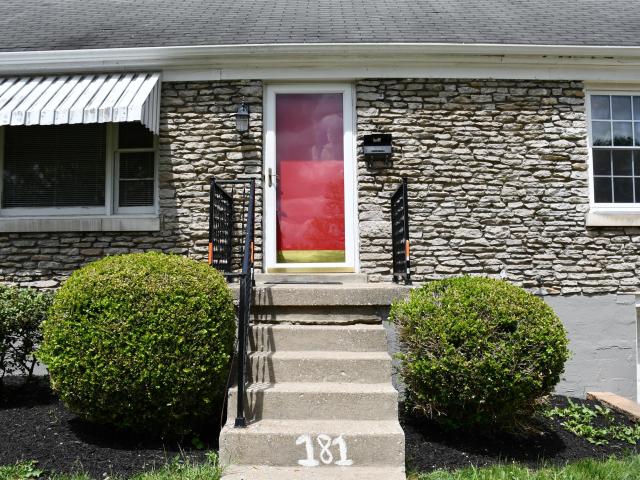 181 St James Drive