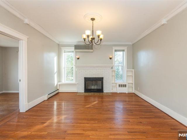 181 Ridge Avenue