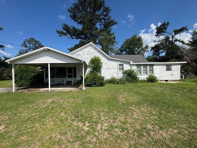 181 Ruby Giddens St, Willacoochee, GA 31650