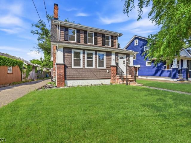 181 W Stearns St
