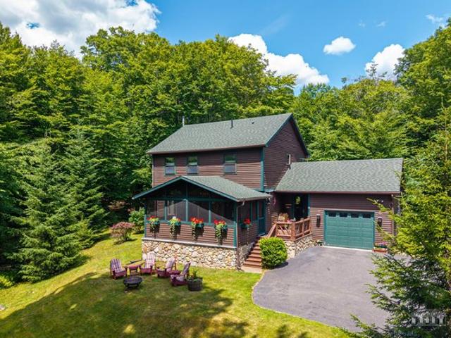 181 Whiteface Inn Ln, Lake Placid, NY 12946