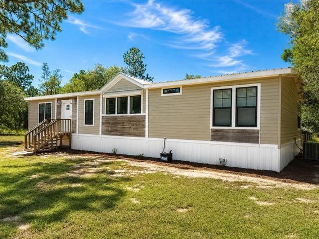 181 Windy Hills Rd, Hawthorne, FL 32640