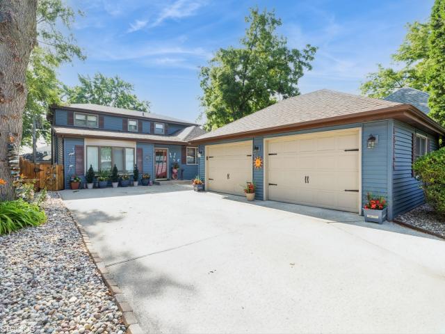 18241 Gottschalk Ave, Homewood, IL 60430 | Compass