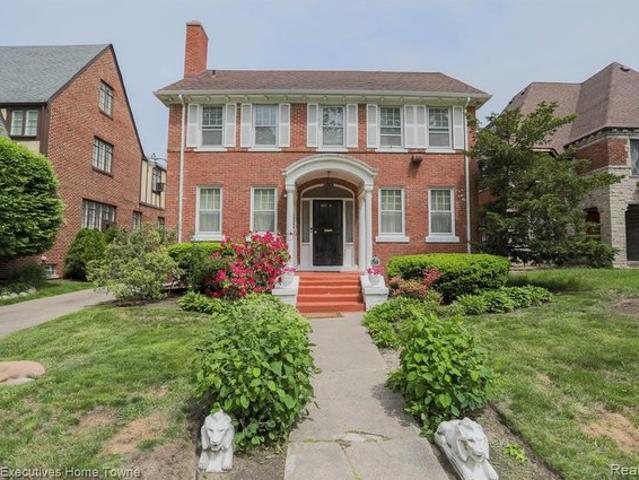 18244 Parkside St, Detroit, MI 48221