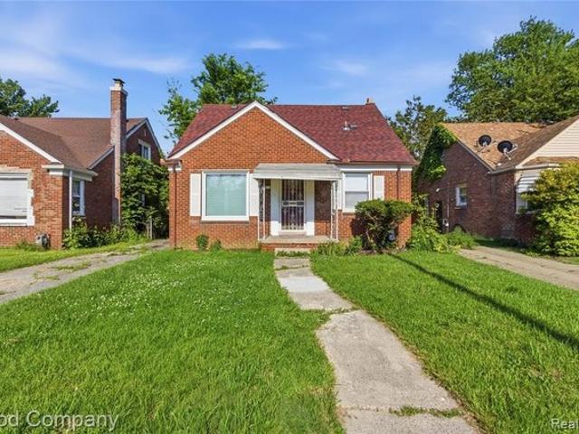 18246 Ashton Ave, Detroit, MI 48219