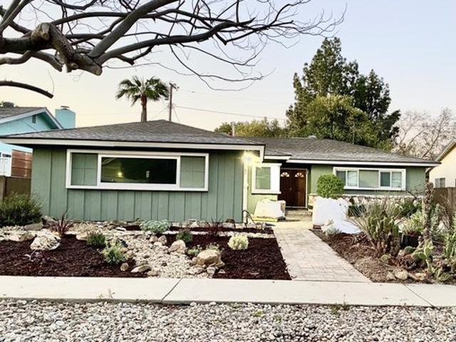 18246 Sunburst St, Los Angeles, CA 91325