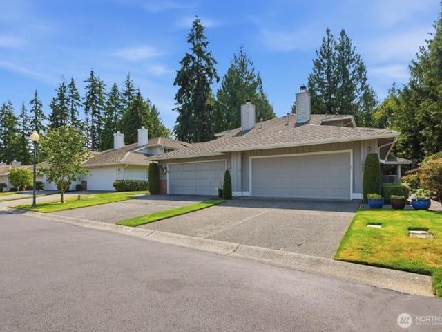 1824 Mill Pointe Dr SE, Mill Creek, WA 98012