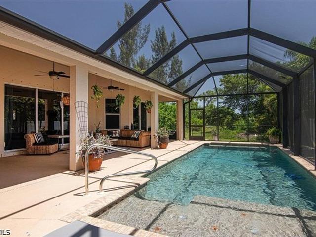 1824 NW 21st Pl, Cape Coral, FL 33993