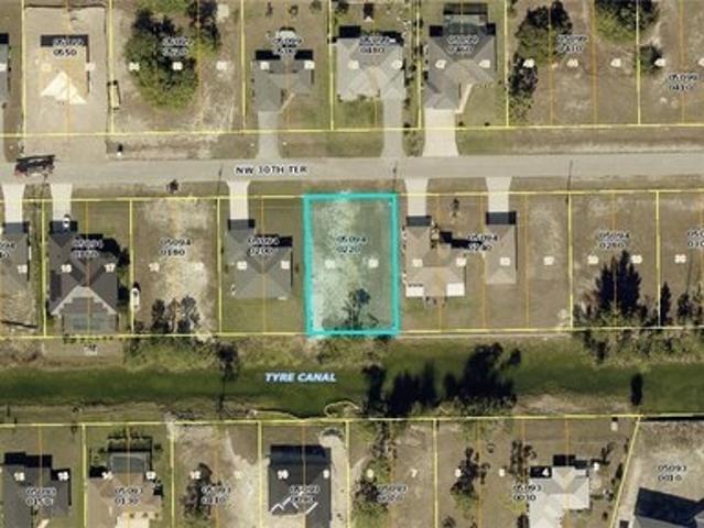 1824 NW 30th Ter, Cape Coral, FL 33993