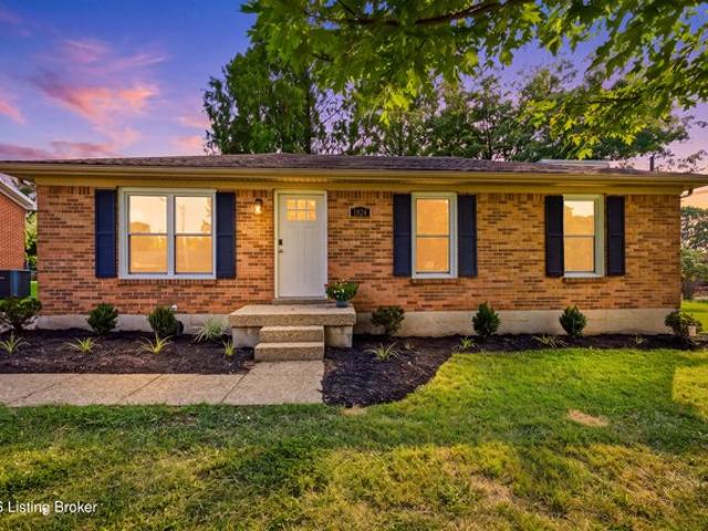 1824 Oakwood Dr, Shelbyville, KY 40065