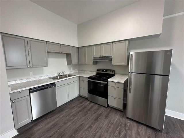 1824 Oretha Castle Haley Boulevard # 209