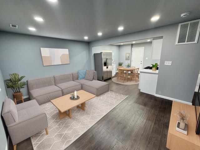 1824 Central Drive