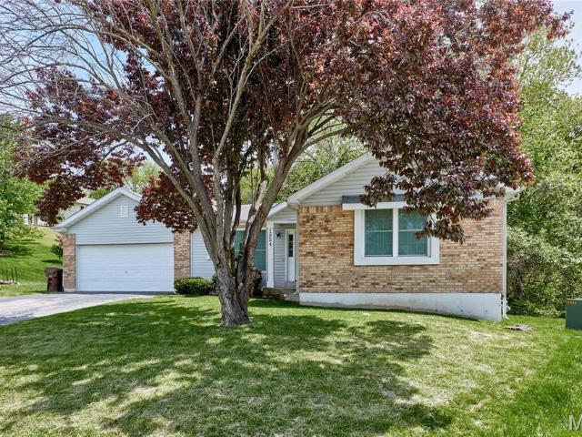 1824 Fairwood Forest Dr, St. Peters, MO 63376 | MLS #26021 | Compass