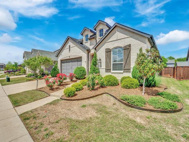 1824 Leo Dr, Van Alstyne, TX 75495 | MLS #21235