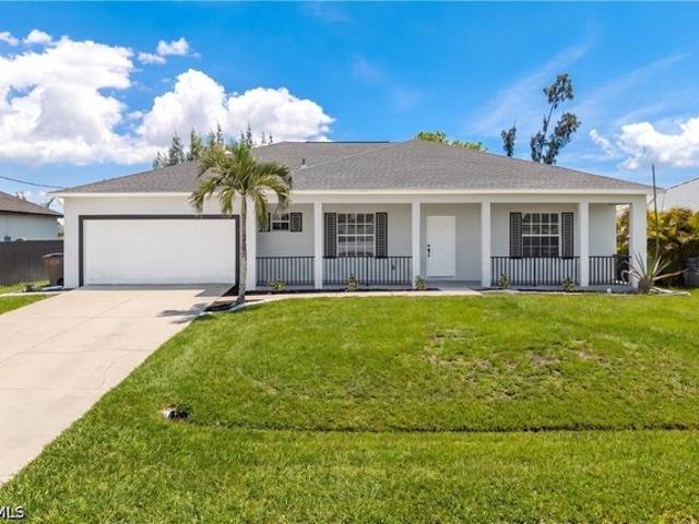 1824 SW 2nd St, Cape Coral, FL 33991