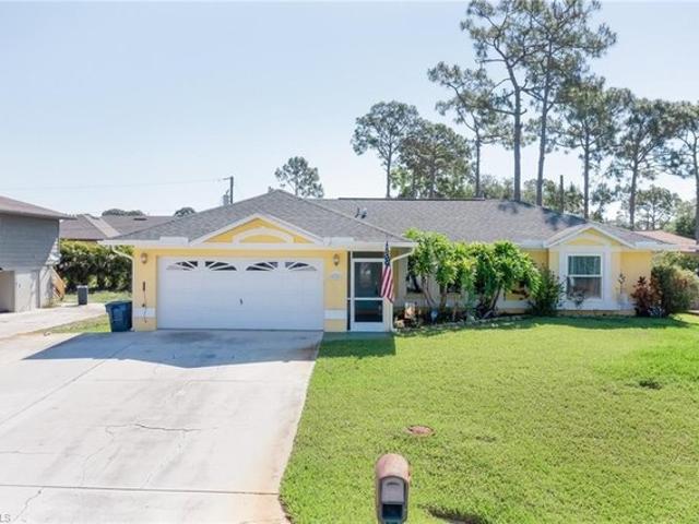 18253 Maple Rd, Fort Myers, FL 33967