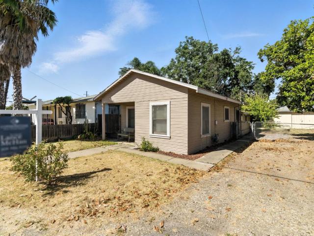 1825 N Filbert St, Stockton, CA 95205 | MLS #225088 | Compass