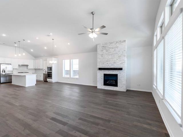 1825 Acorn Creek Circle