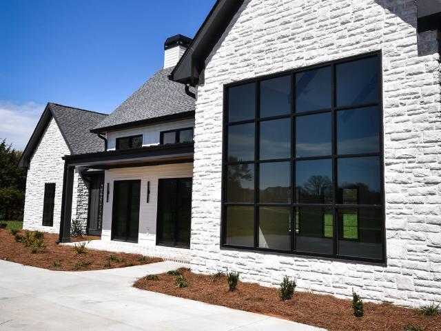 1825 Andora Court
