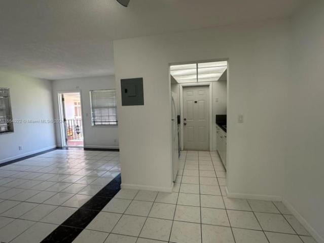 1825 Cleveland St #18, Hollywood, FL 33020