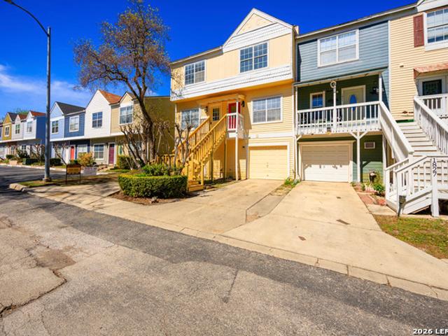 1825 Garys Park