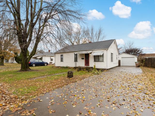 1825 Lee St, Columbus, IN 47201 | Compass