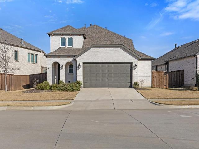 1825 Pelham Dr, Aubrey, TX 76227 | MLS #21135 | Compass
