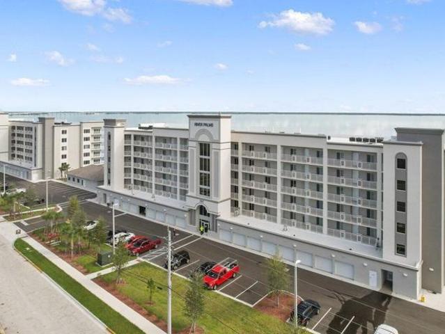 1825 Riverside Dr #607, Titusville, FL 32780