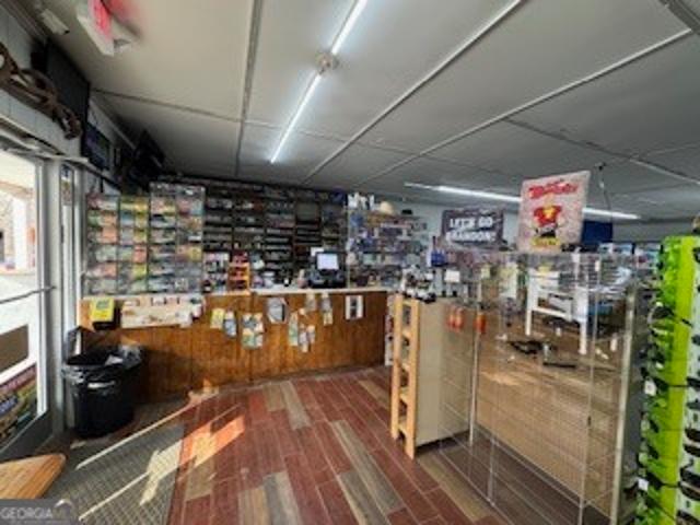 1825 Streak Hill Road
