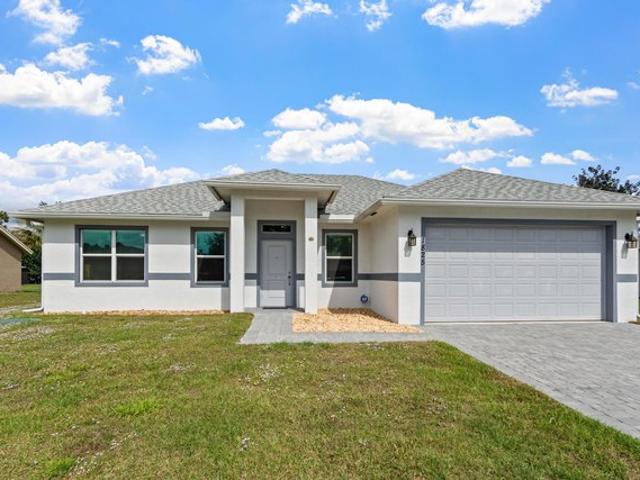 1825 SW Effland Ave, Port Saint Lucie, FL 34953