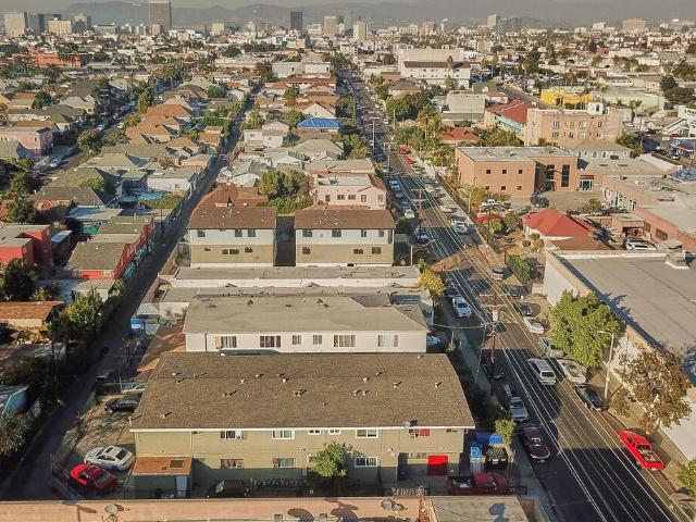 1825 S New Hampshire Ave, Los Angeles, CA 90006 | MLS #25618 | Compass