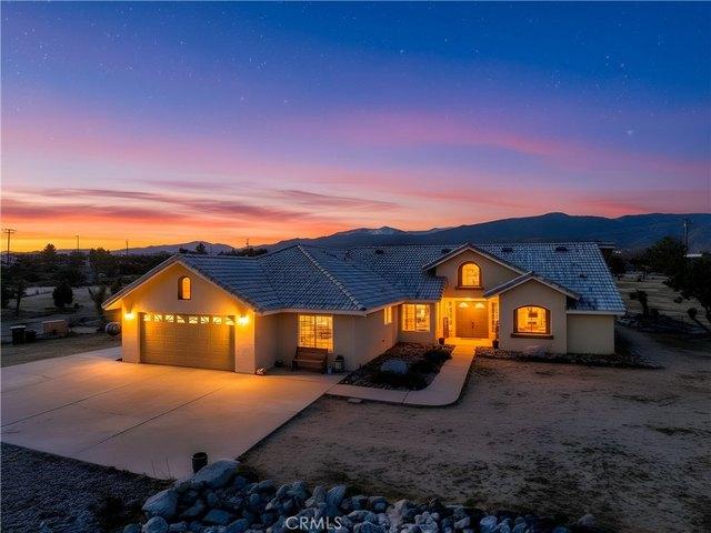 1825 Smoke Tree Rd, Pinon Hills, CA 92372