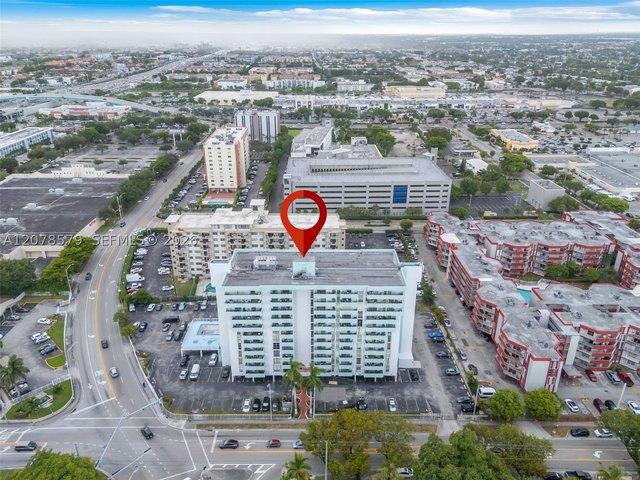 1825 W 44th Pl Apt 401, Hialeah, FL 33012