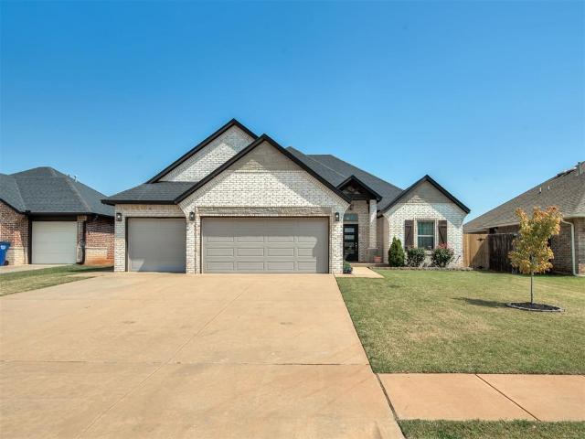 1825 W Blake Court Way