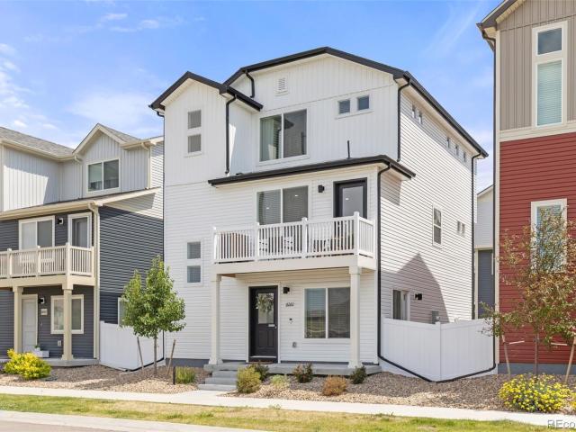 18260 E 51st Place