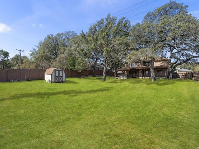 1826 Chippington Dr, San Antonio, TX 78253