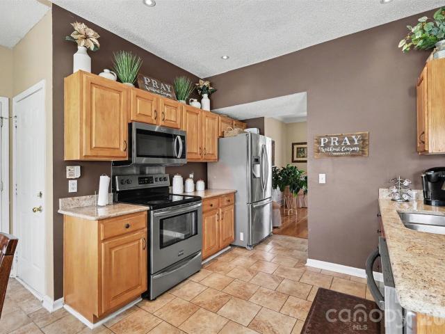 1826 Conifer Circle