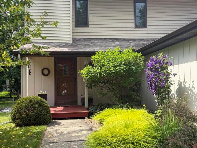1826 Snyder Road