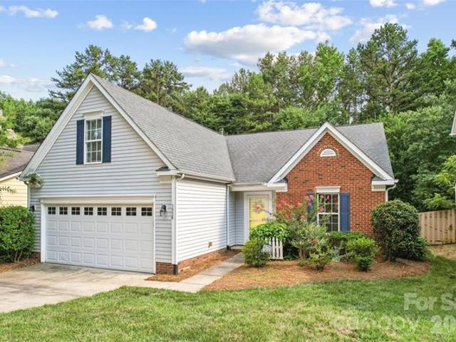 1826 Wilburn Park Ln NW, Charlotte, NC 28269