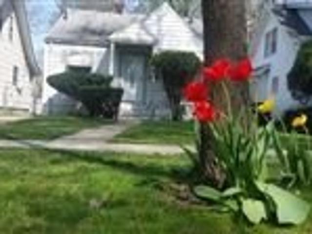 18274 Fielding St, Detroit, MI 48219